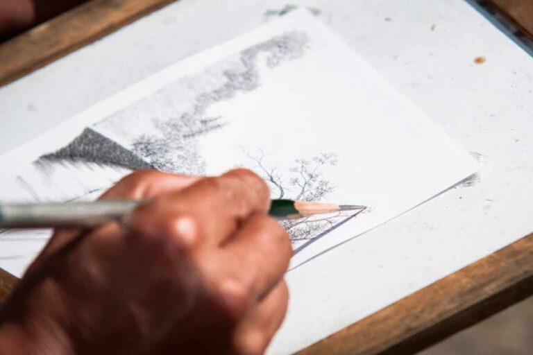 Mastering Line and Stroke in Drawing: Tips and Techniques – Urbaki Art