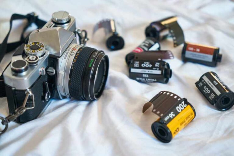 How to Develop Film Photographs at Home: A Comprehensive Guide – Urbaki Art