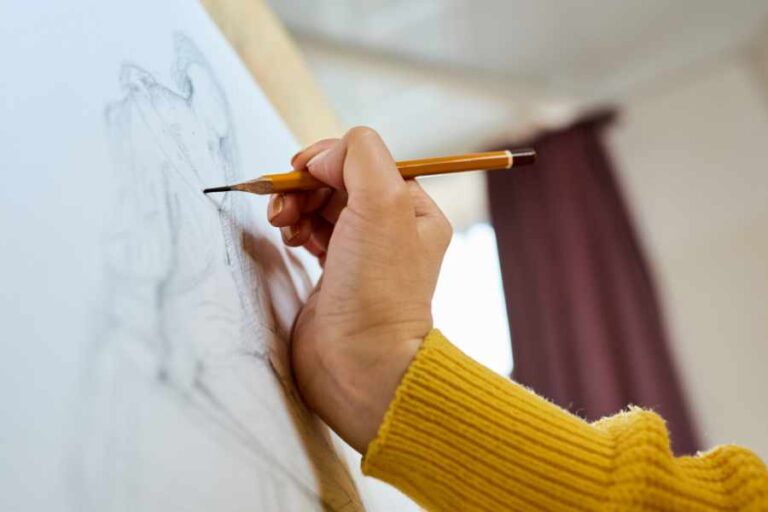 How to Find Your Drawing Style in 5 Steps – Urbaki Art