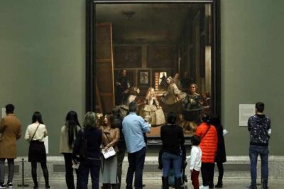 What is The Message of Las Meninas by Diego Velázquez? – Urbaki Art