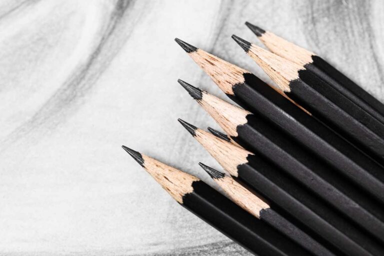 How to Sharpen Pencils Like a Pro Artist! – Urbaki Art