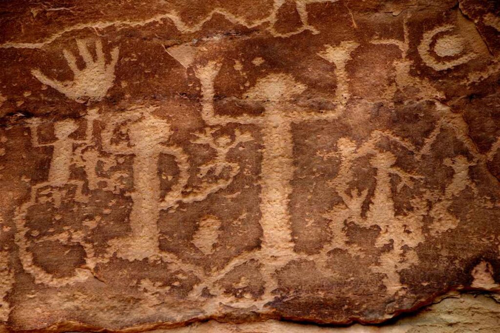 The Evolution of Cave Art to the Early Civilizations – Urbaki Art