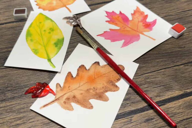 Painting Autumn Leaves in Watercolor: An Easy Guide for New Artists