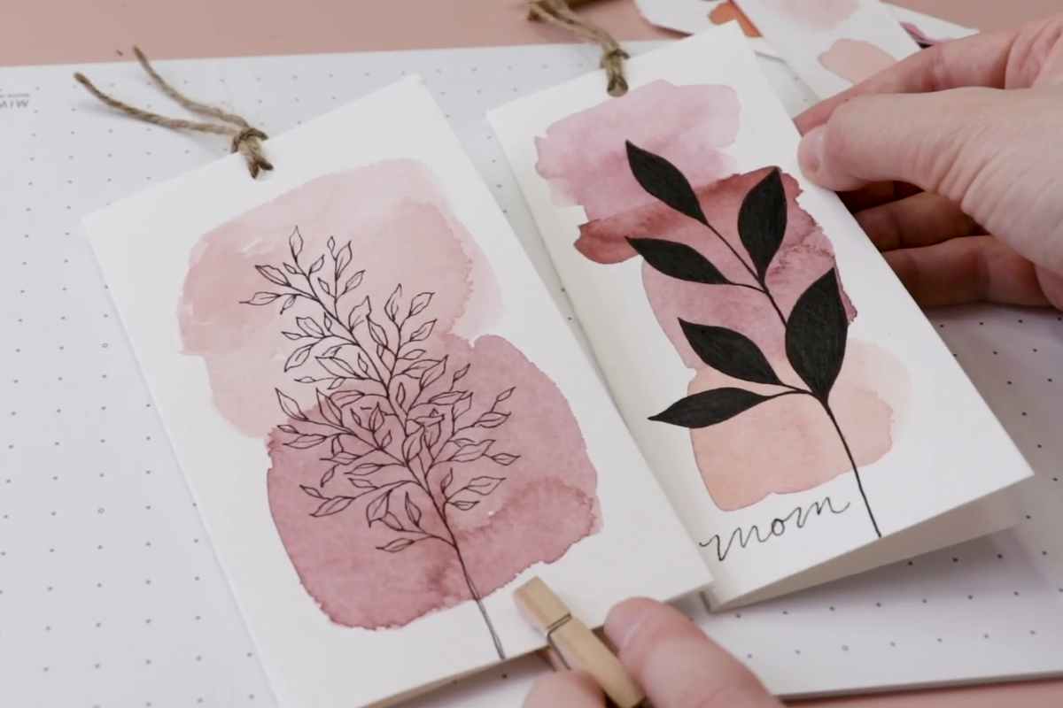 Watercolor Bookmark Cards: A Creative DIY Gift Idea